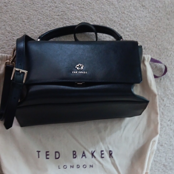Ted Baker | Bags | Ted Baker Black Crossbody Bag With Structured Design ...